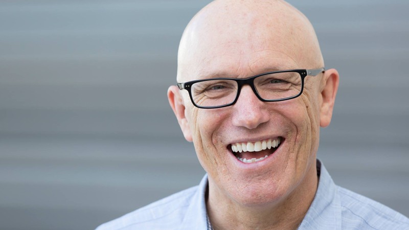 Worship Pioneer Rick Muchow Dies from Brain Tumor